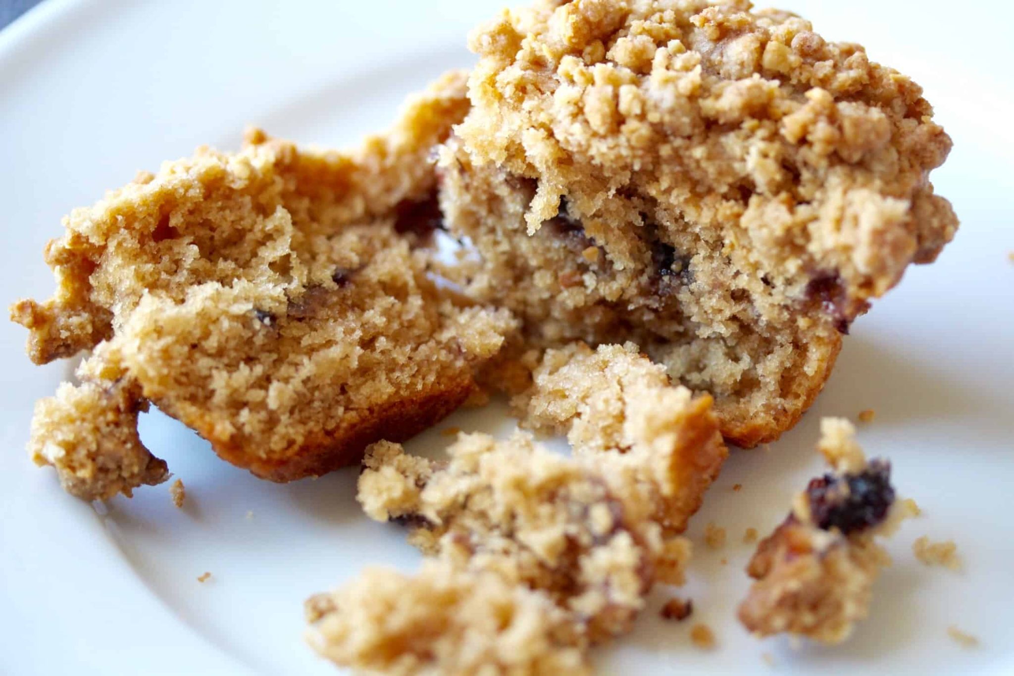 Baked Sunday Mornings: Peanut Butter & Jelly Crumb Morning Muffins ...